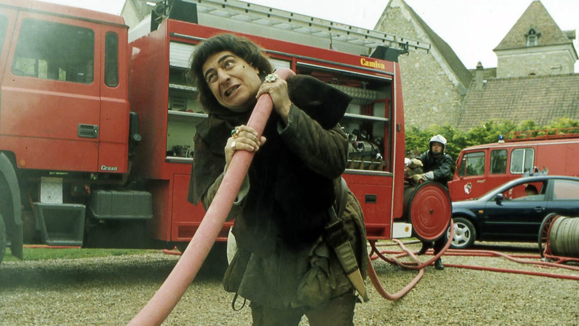 LES VISITEURS 2 : LES COULOIRS DU TEMPS (1998) - Films Fantastiques